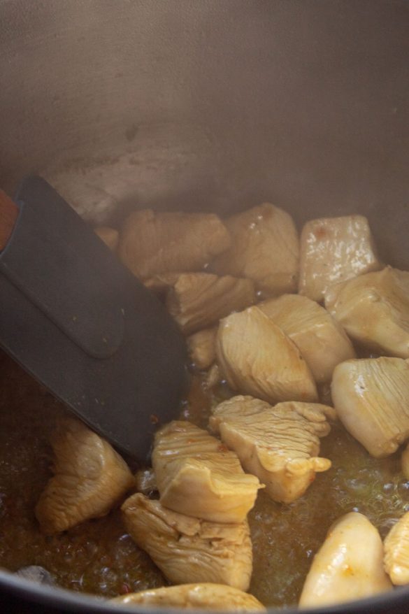 Brazilian Chicken and Rice: Galinhada Recipe • I Heart Brazil