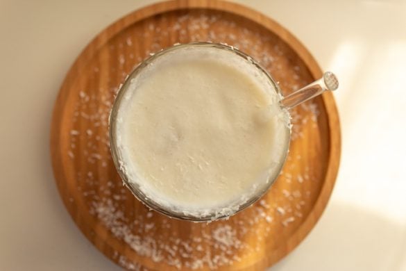 Brazilian Coconut Cocktail: Batida de Coco • I Heart Brazil