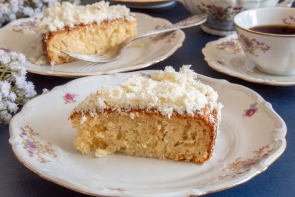 Brazilian Coconut Cake: The Best Coconut Cake I've Ever Had • I Heart ...